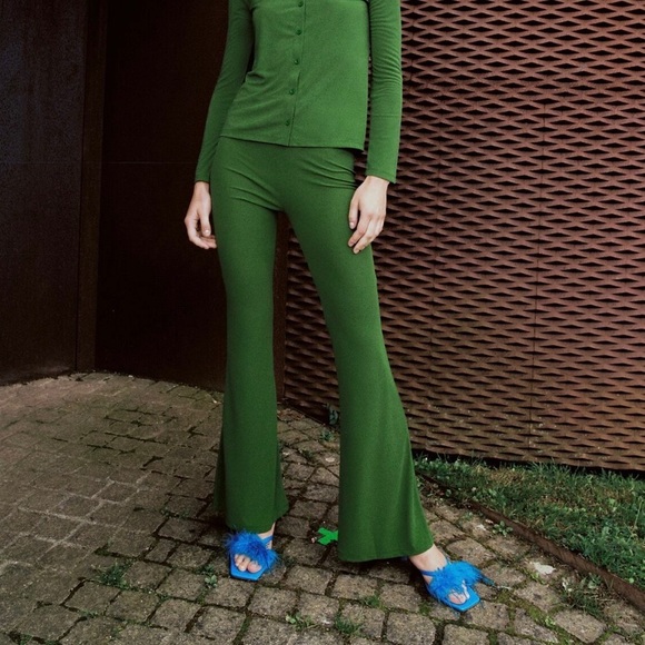Pants & Jumpsuits | Zara Green Flowy Pants | Poshmark